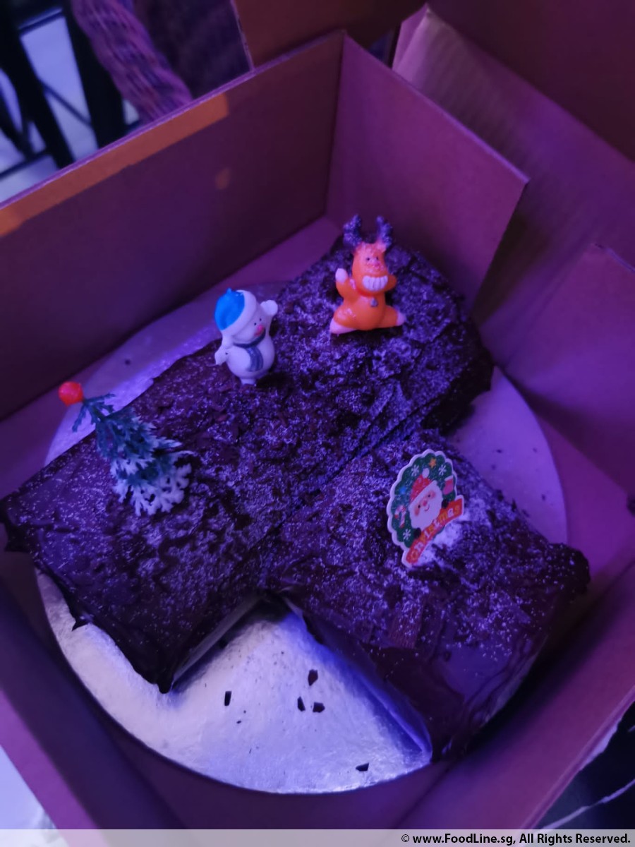 Raffles Treats | Best Price Guaranteed at FoodLine.sg