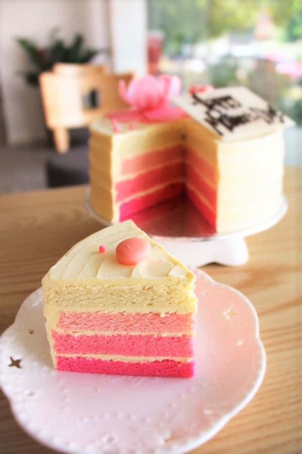Cake Avenue | Best Price Guaranteed at FoodLine.sg