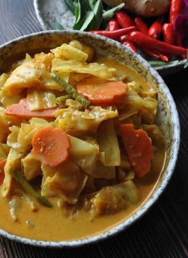 Manna Pot Catering | Best Price Guaranteed at FoodLine.sg | Buffet Caterer