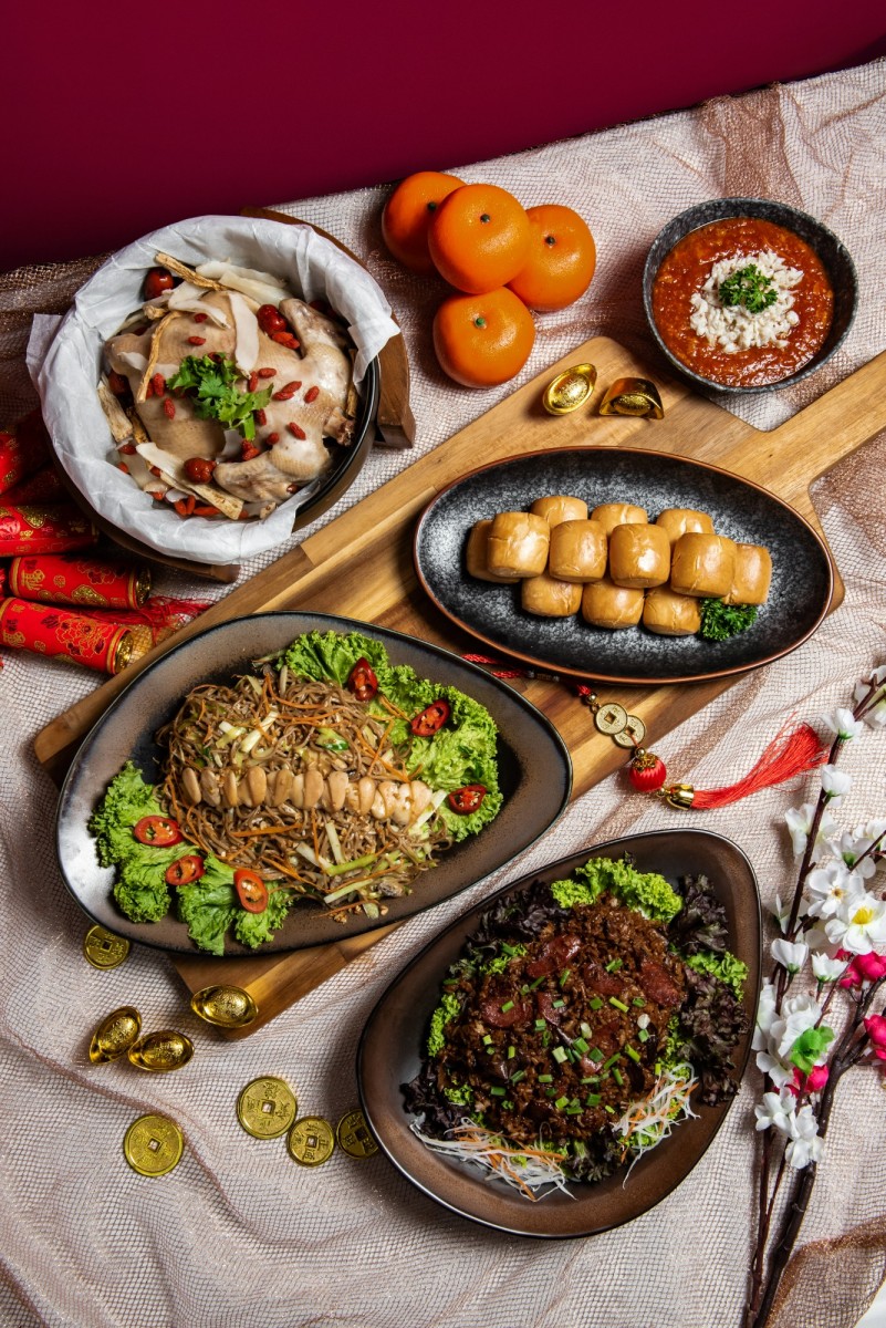 Nosh Kitchen | Best Price Guaranteed at FoodLine.sg | Buffet Caterer